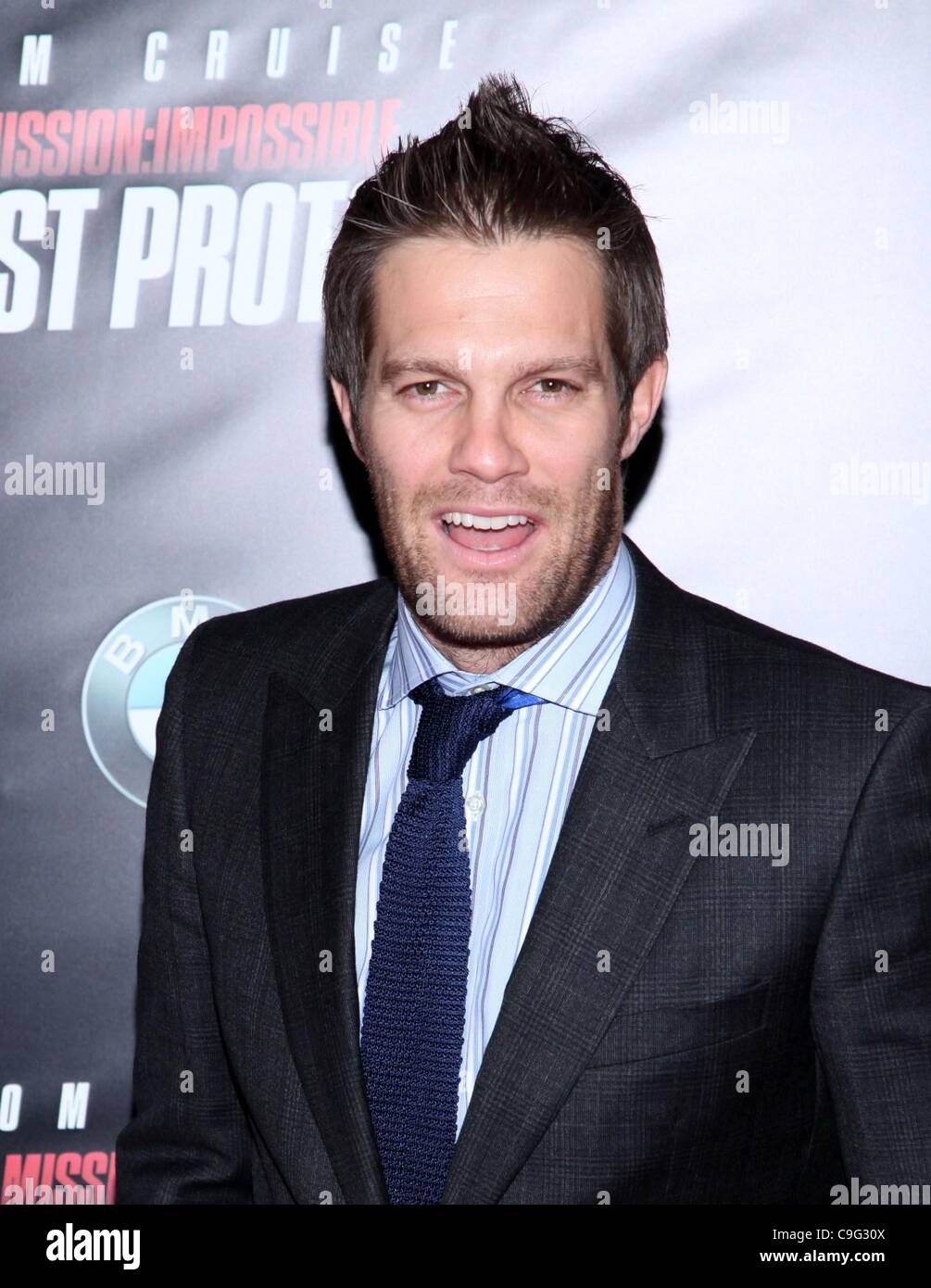 Geoff Stults im Ankunftsbereich für MISSION: IMPOSSIBLE – Phantom ...