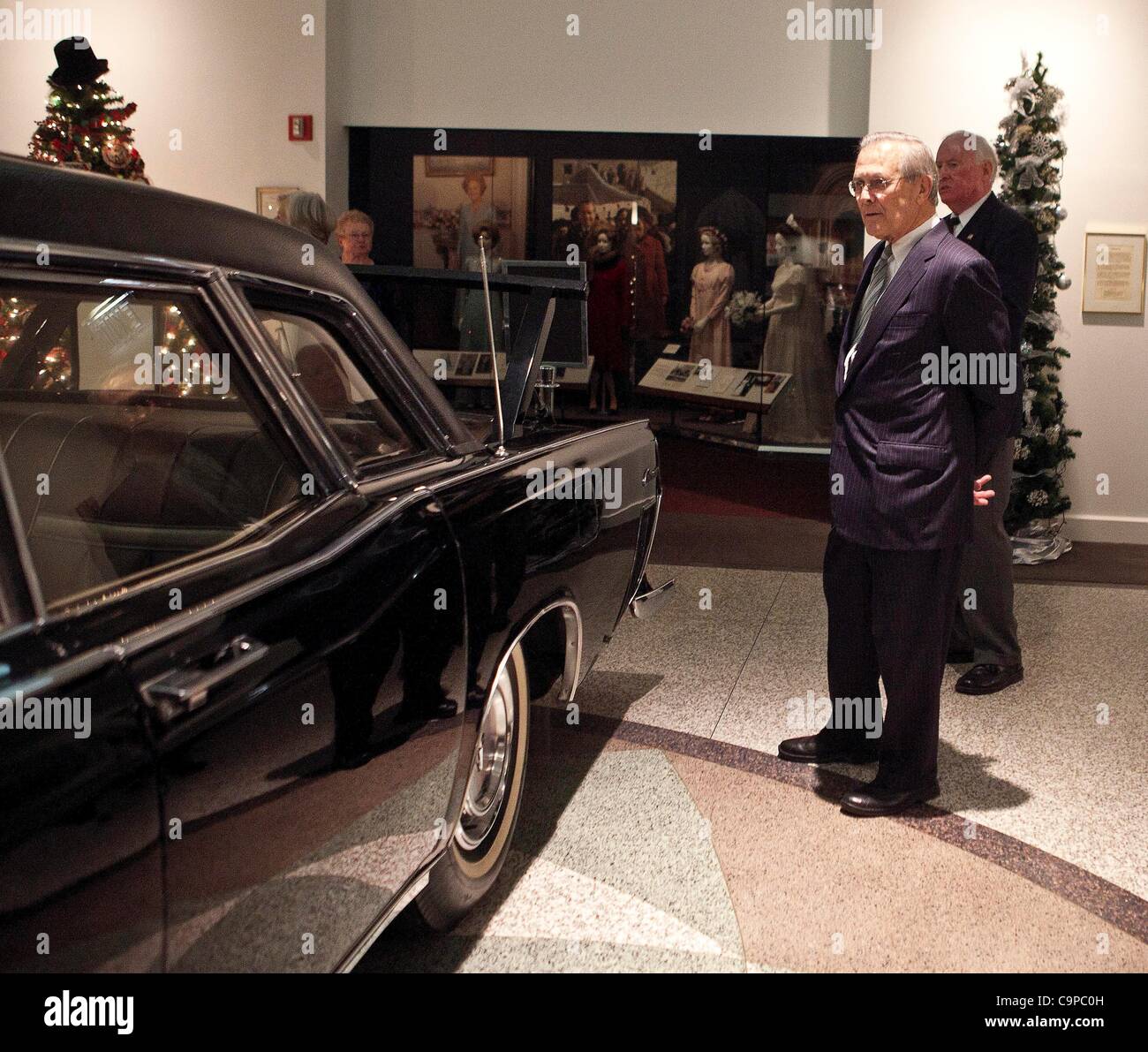 6. Dezember 2010 Touren - Yorba Linda, Kalifornien, USA - ehemalige US ...