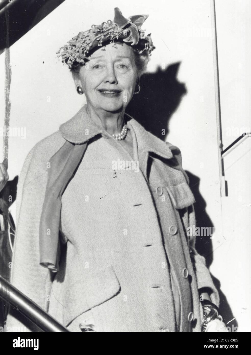 Hedda Hopper Stockfotos und -bilder Kaufen - Alamy