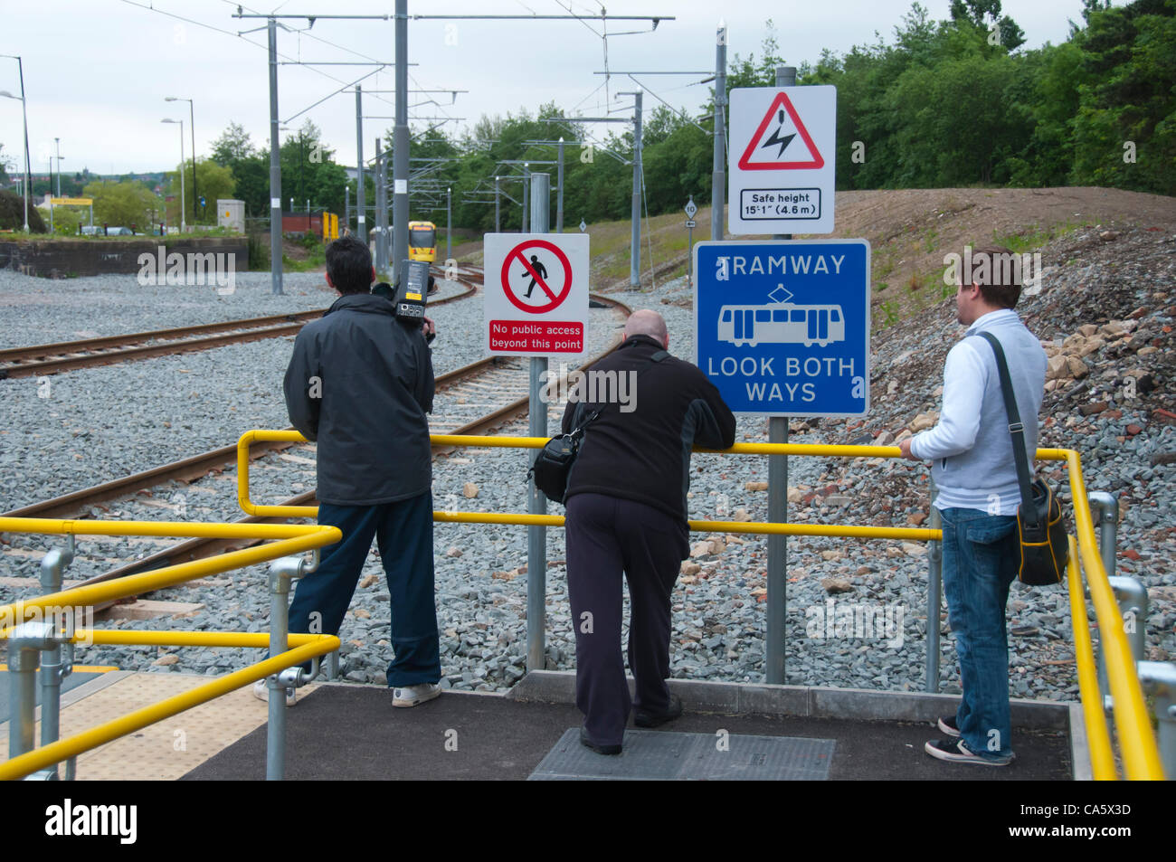 13. Juni 2012. Straßenbahn Enthusiasten an der Oldham Mumps ...