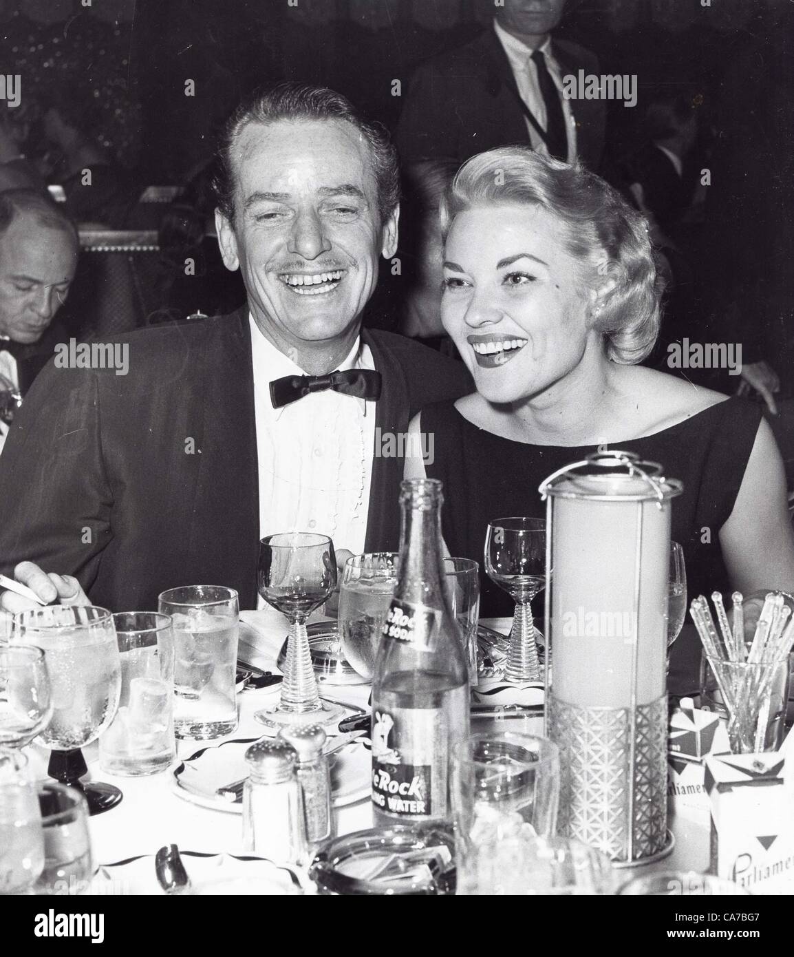 PATTI PAGE mit Ehemann Charles O'Curran im neuen Grove.Supplied von ...