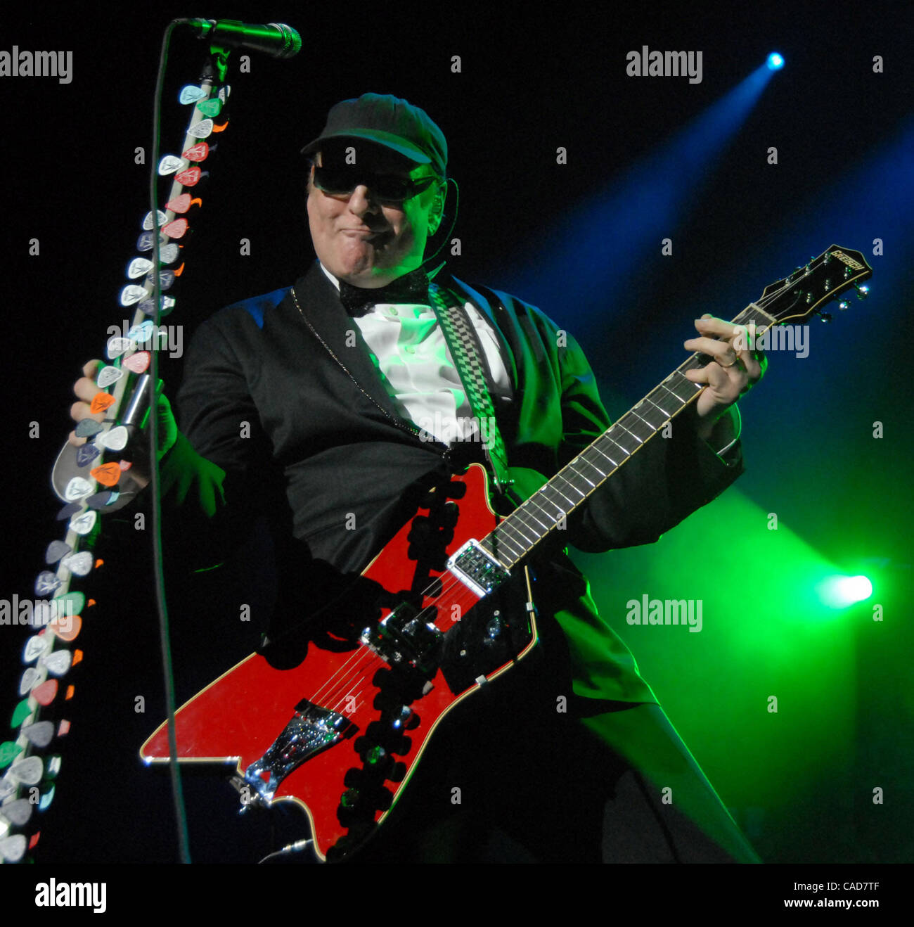 14. Juli 2010-New York, New York, USA CHEAP TRICK, die live im Konzert ...