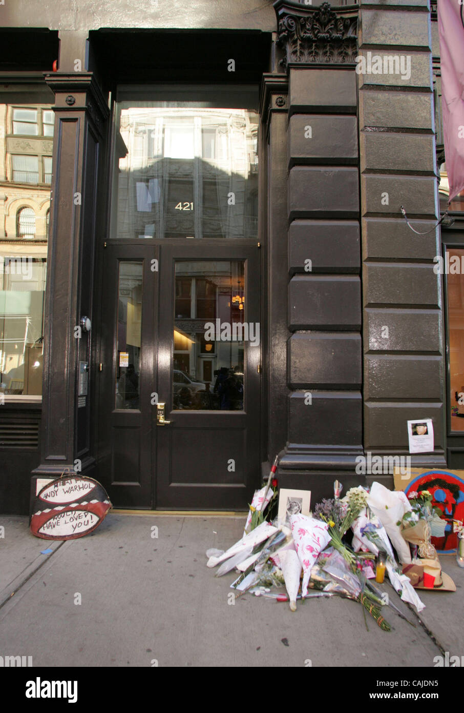 Heidebuch tot aufgefunden -Fotos und -Bildmaterial in hoher Auflösung ...