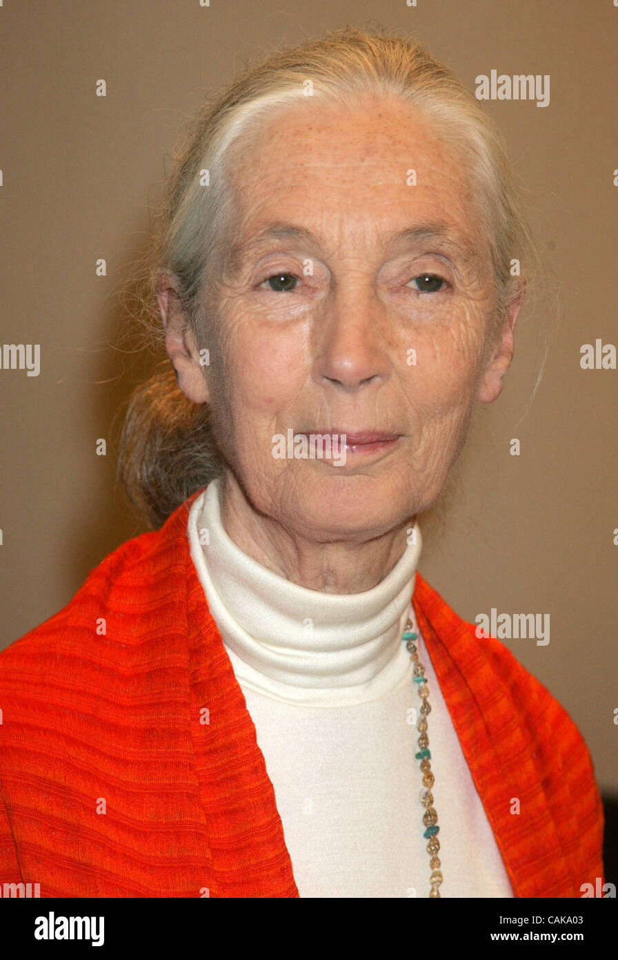 Jane goodall -Fotos und -Bildmaterial in hoher Auflösung – Alamy