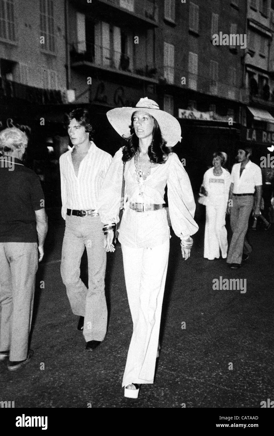 MARISA BERENSON UND DAVID DE ROTHSCHILD. GELIEFERT von Fotos, INC ...