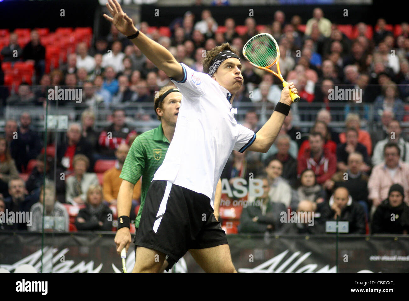 17.05.2012 die O2-Arena, London, England. Laurens Jan Anjema (NED) in Aktion gegen Steve ...