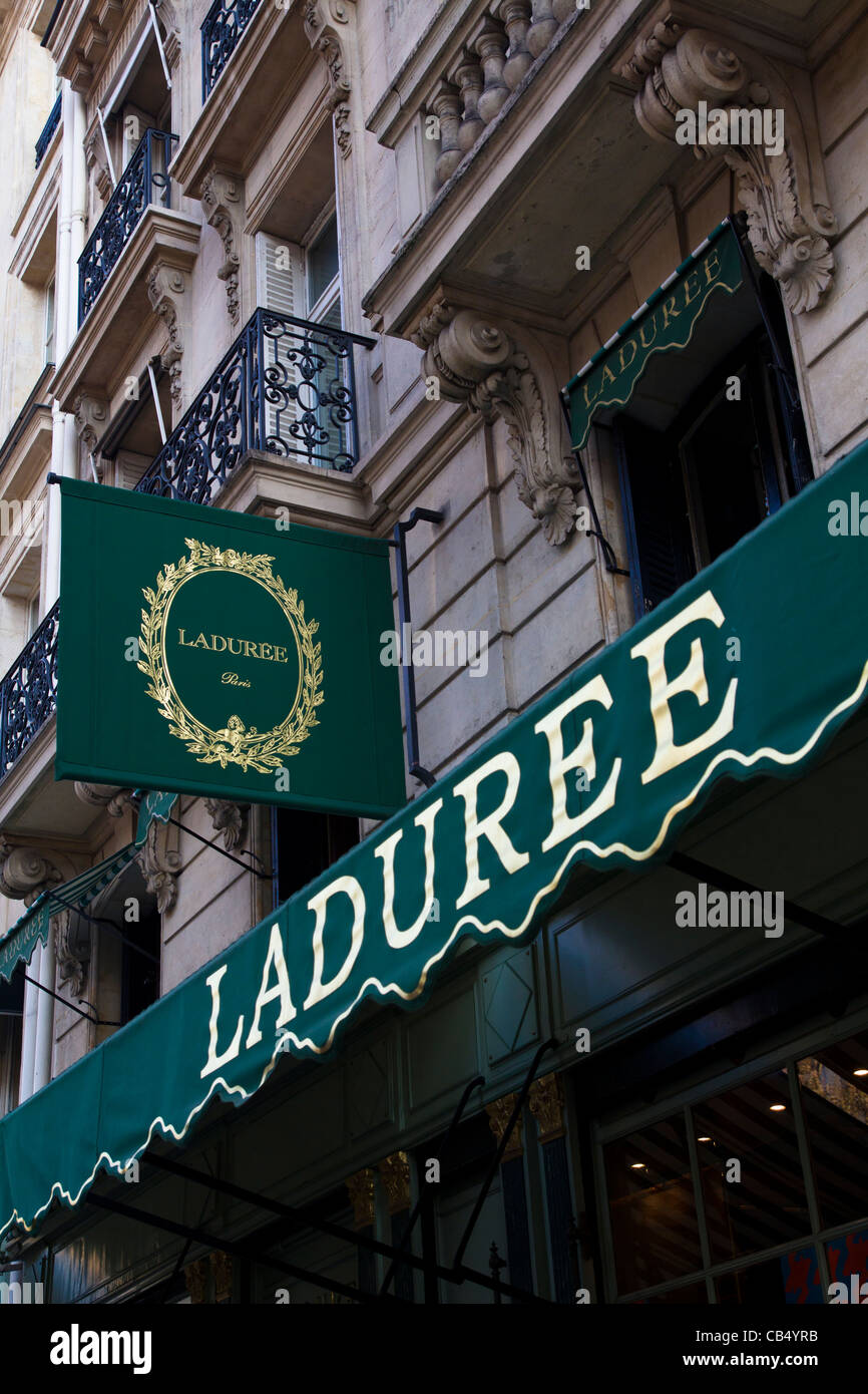 Laduree paris royale -Fotos und -Bildmaterial in hoher Auflösung – Alamy