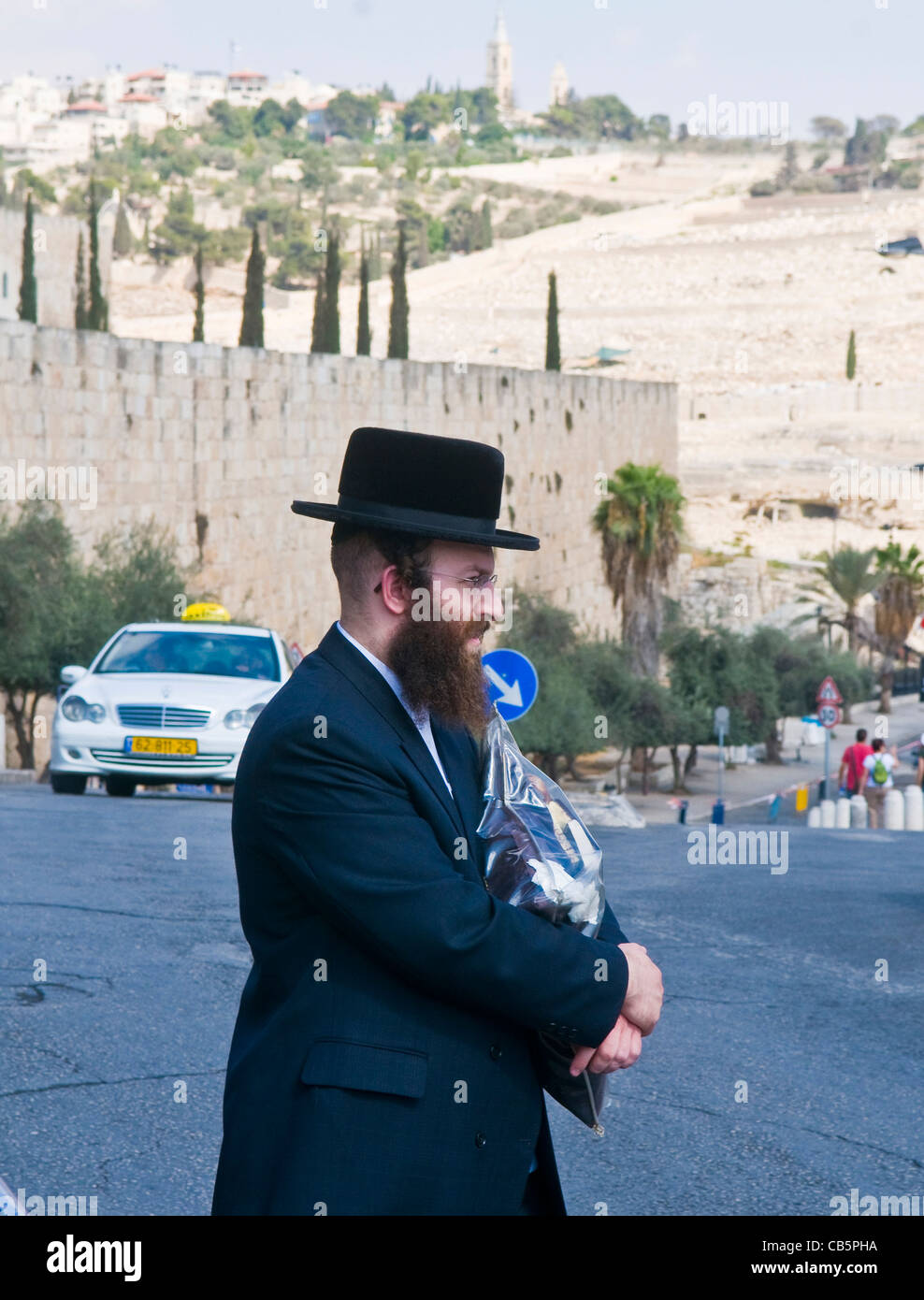 Ultra orthodox jews jerusalem -Fotos und -Bildmaterial in hoher ...