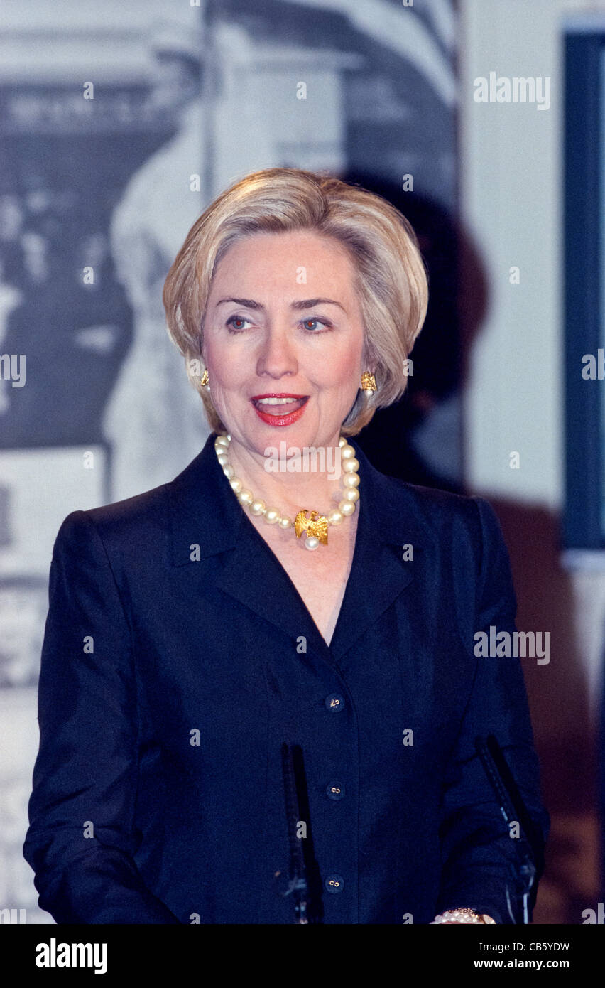 First Lady Hillary Clinton spricht an der Jahrtausendwende Abendvortrag ...
