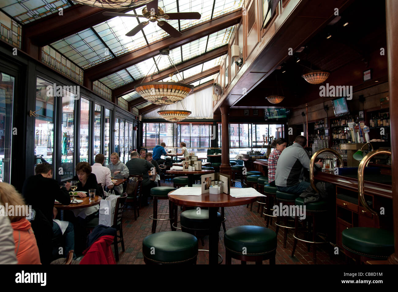 McCormick & Schmick Seafood Restaurant Interior, Boston Stockfotografie ...