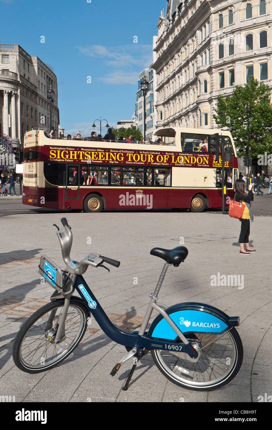 Bike City Bus Stockfotos und -bilder Kaufen - Alamy