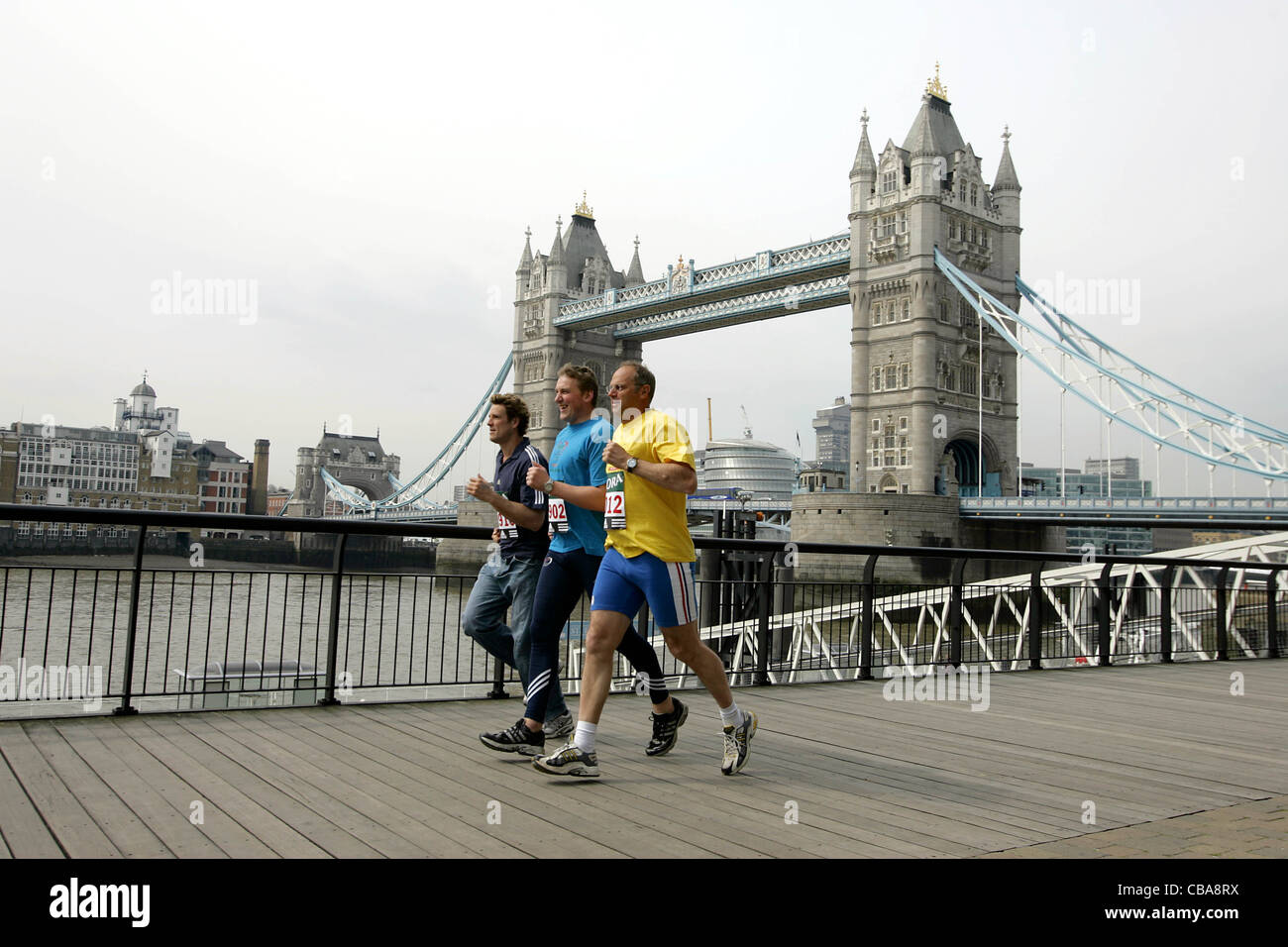 Steve redgrave und james cracknell -Fotos und -Bildmaterial in hoher ...