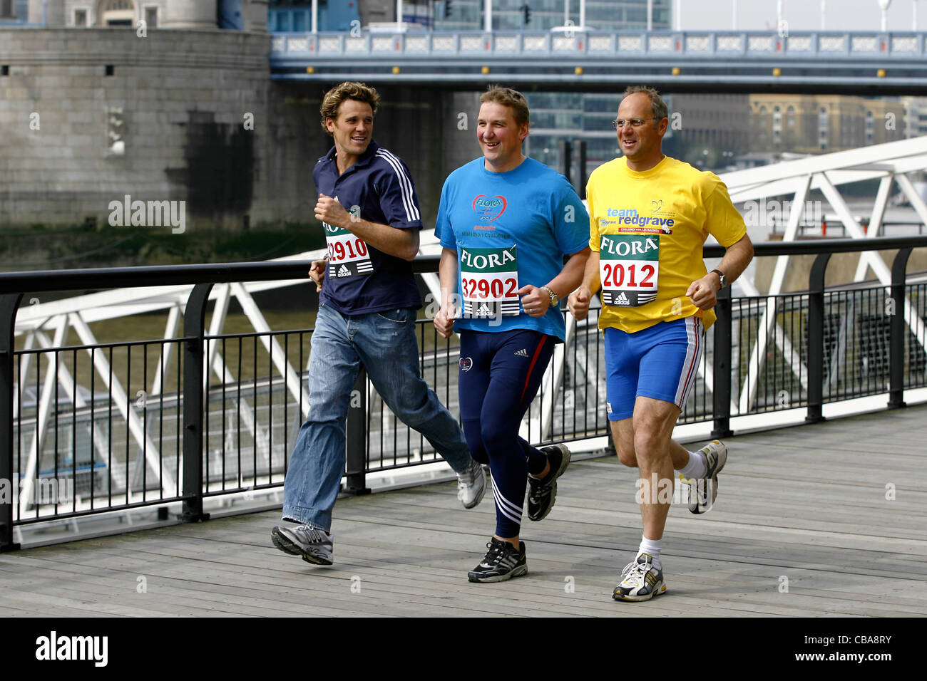 Steve redgrave und james cracknell -Fotos und -Bildmaterial in hoher ...