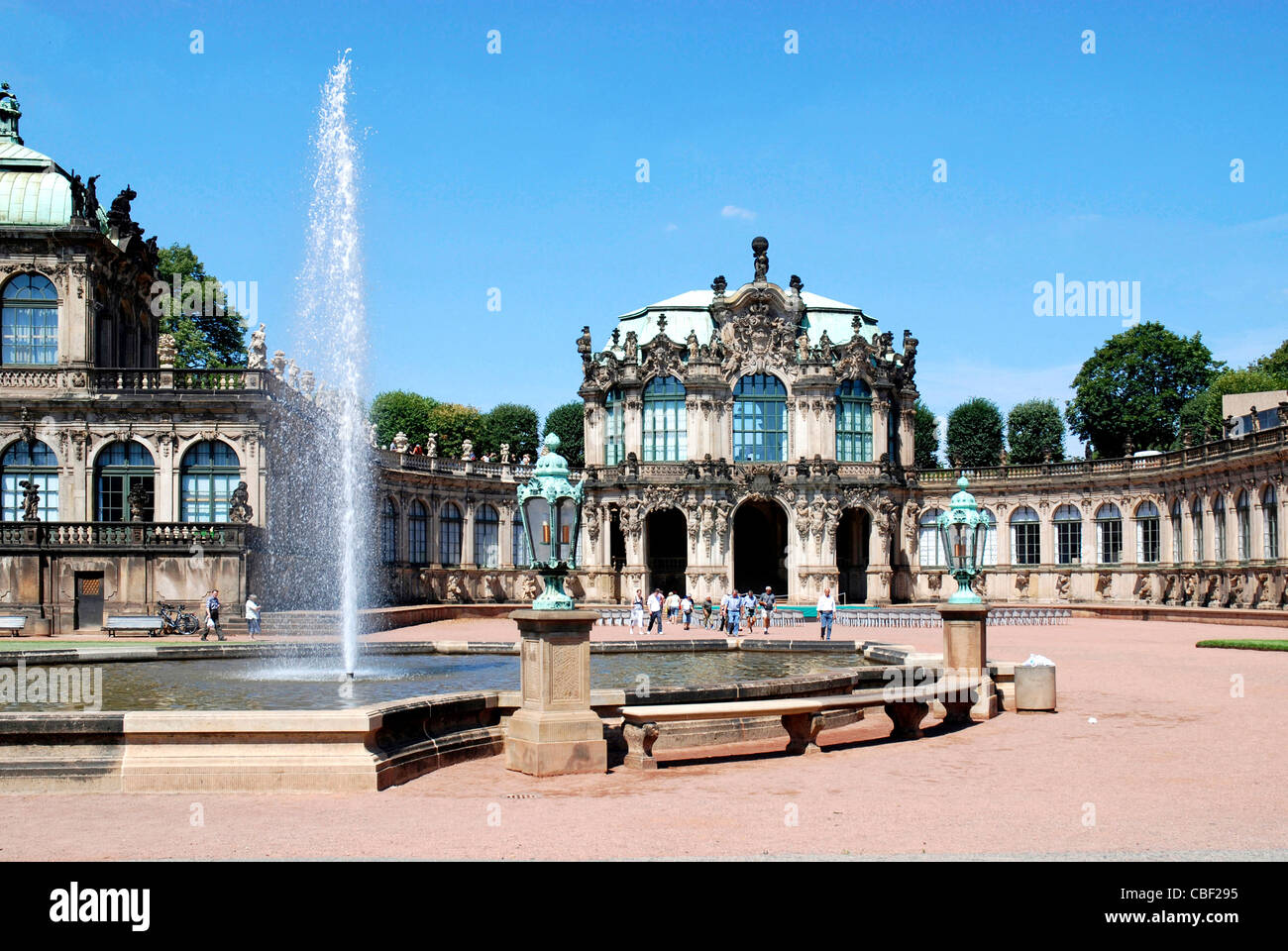 Barocke pflanze -Fotos und -Bildmaterial in hoher Auflösung – Alamy