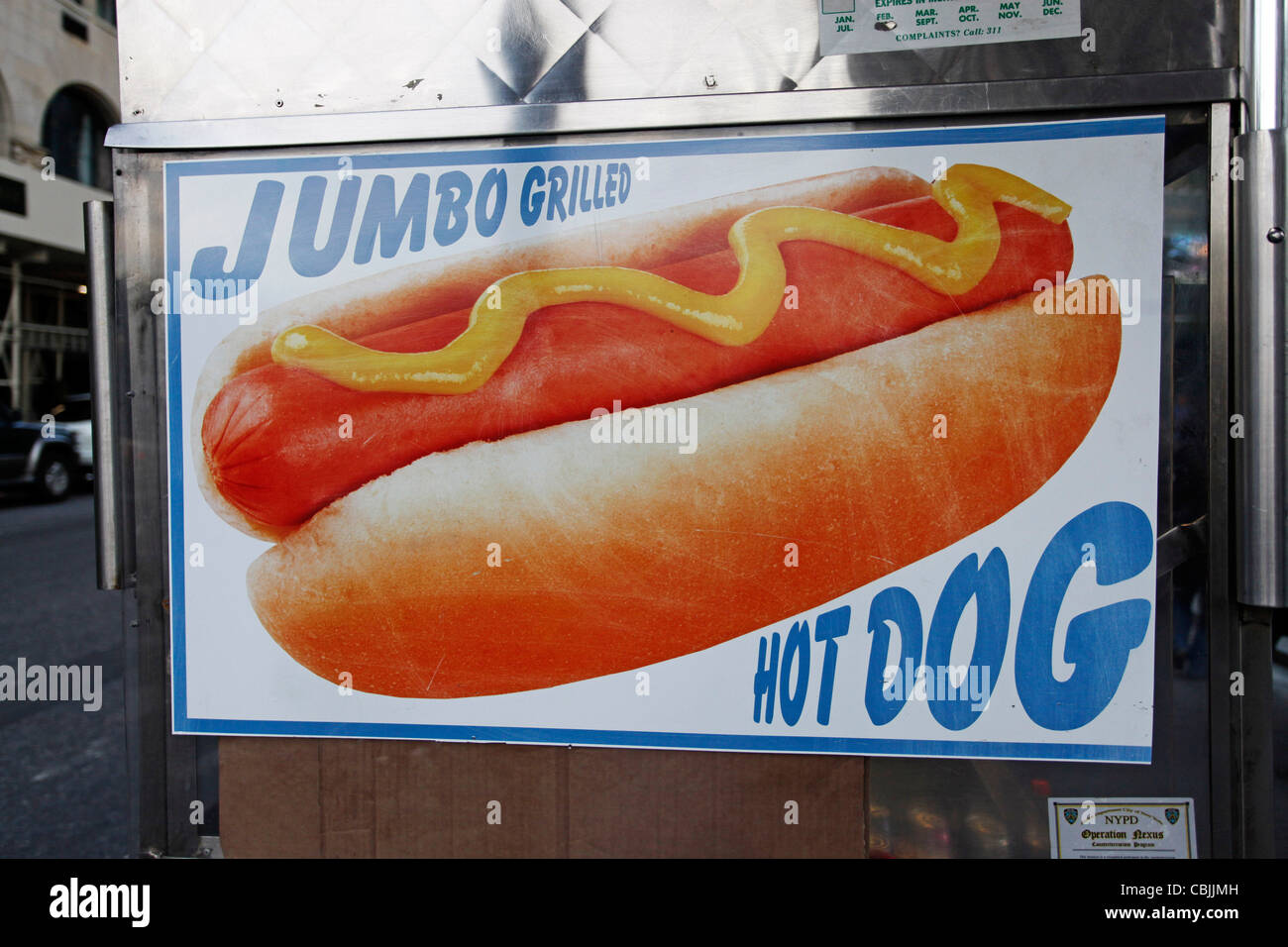 Jumbo hot dog -Fotos und -Bildmaterial in hoher Auflösung – Alamy
