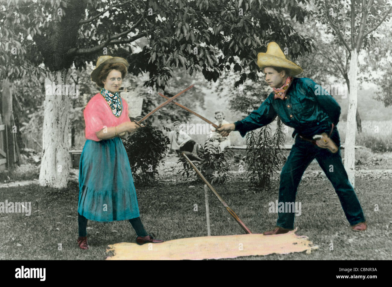 Cowboy pistole duell -Fotos und -Bildmaterial in hoher Auflösung – Alamy