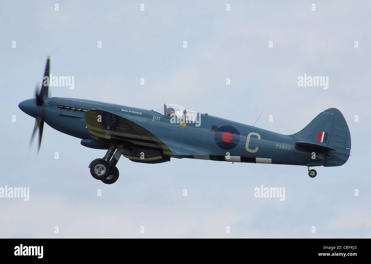 Supermarine Spitfire Mk.PR.XIX (RAF-Code PS853, jetzt als G-RRGN zivile ...