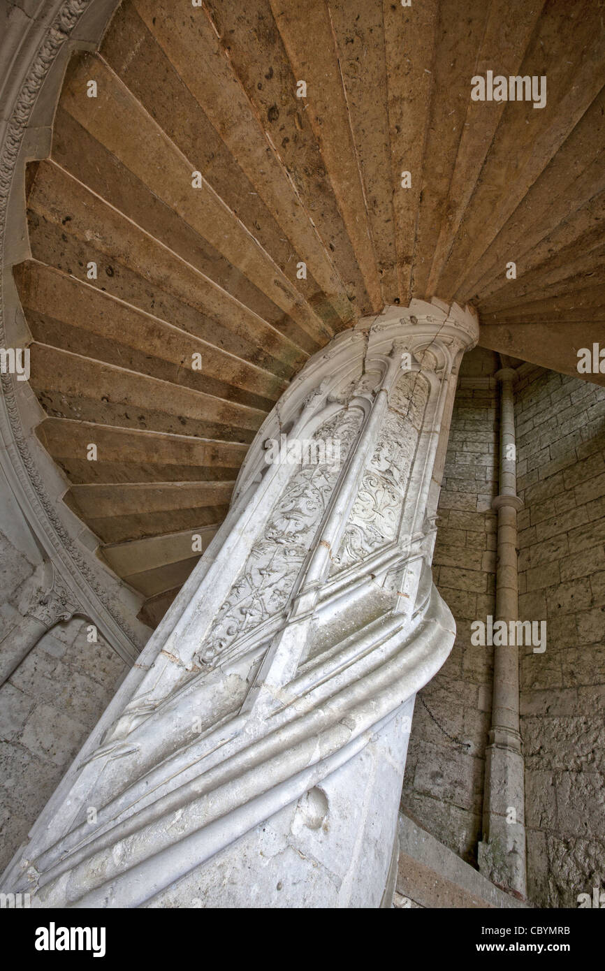 Extravaganter gotischer baustil -Fotos und -Bildmaterial in hoher ...