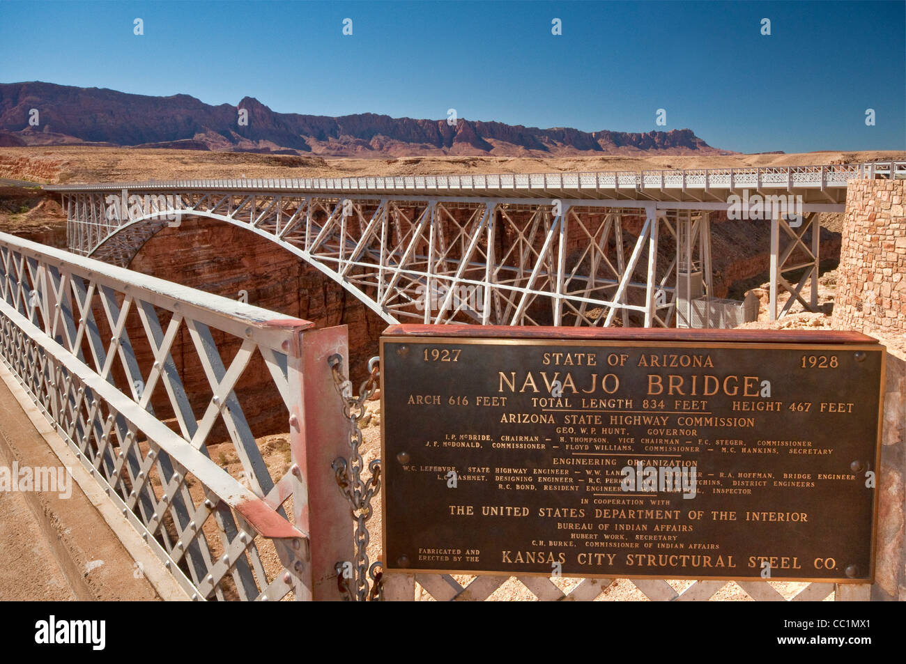 Navajo bridge marble canyon -Fotos und -Bildmaterial in hoher Auflösung ...