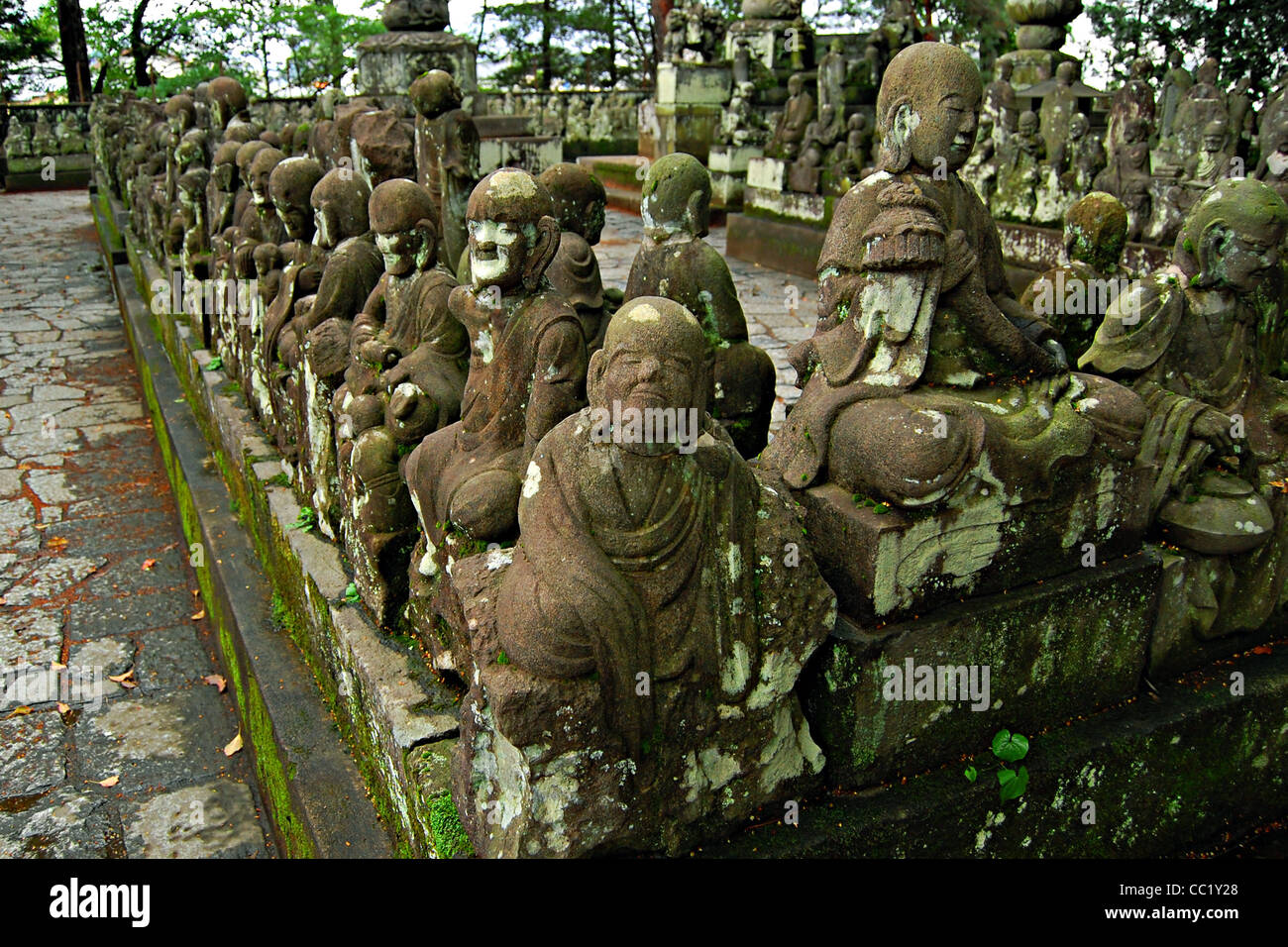 Five hundred rakan rakan temple -Fotos und -Bildmaterial in hoher ...