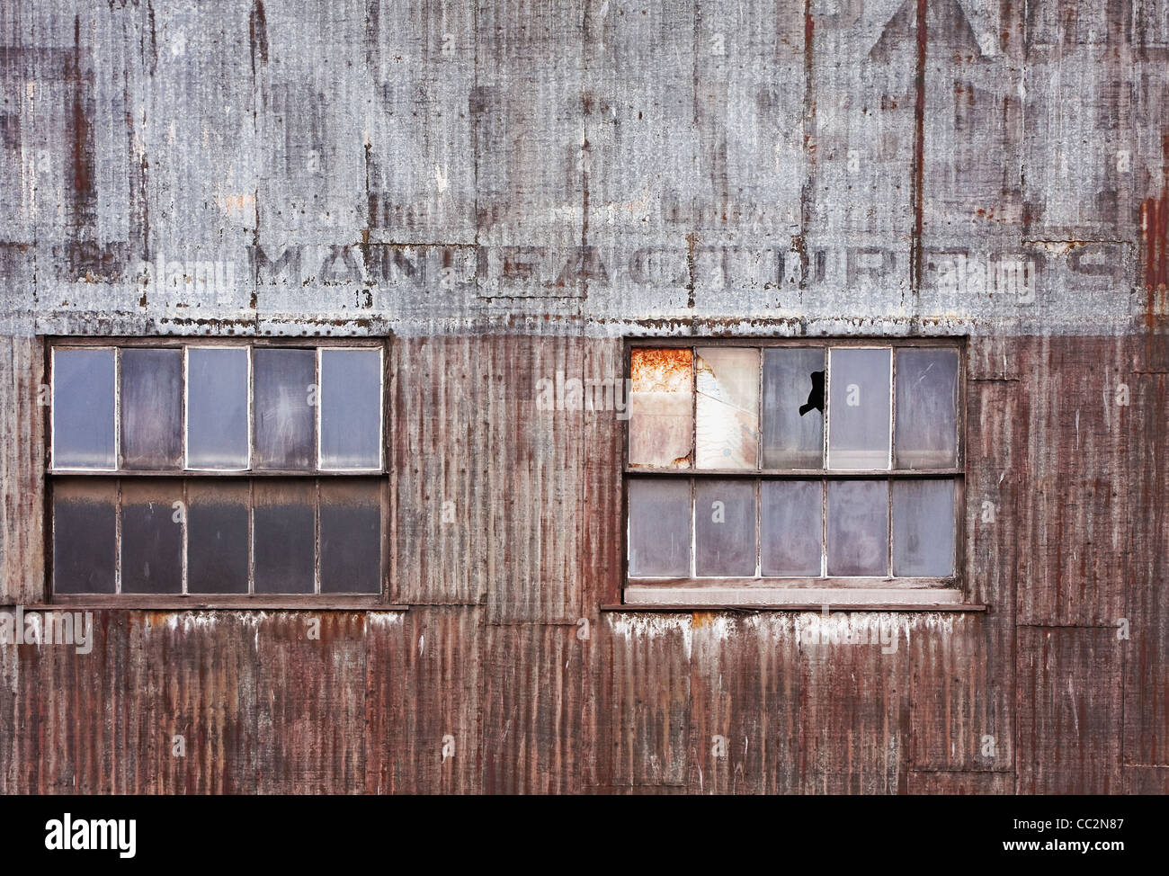 Altes wellblech -Fotos und -Bildmaterial in hoher Auflösung – Alamy