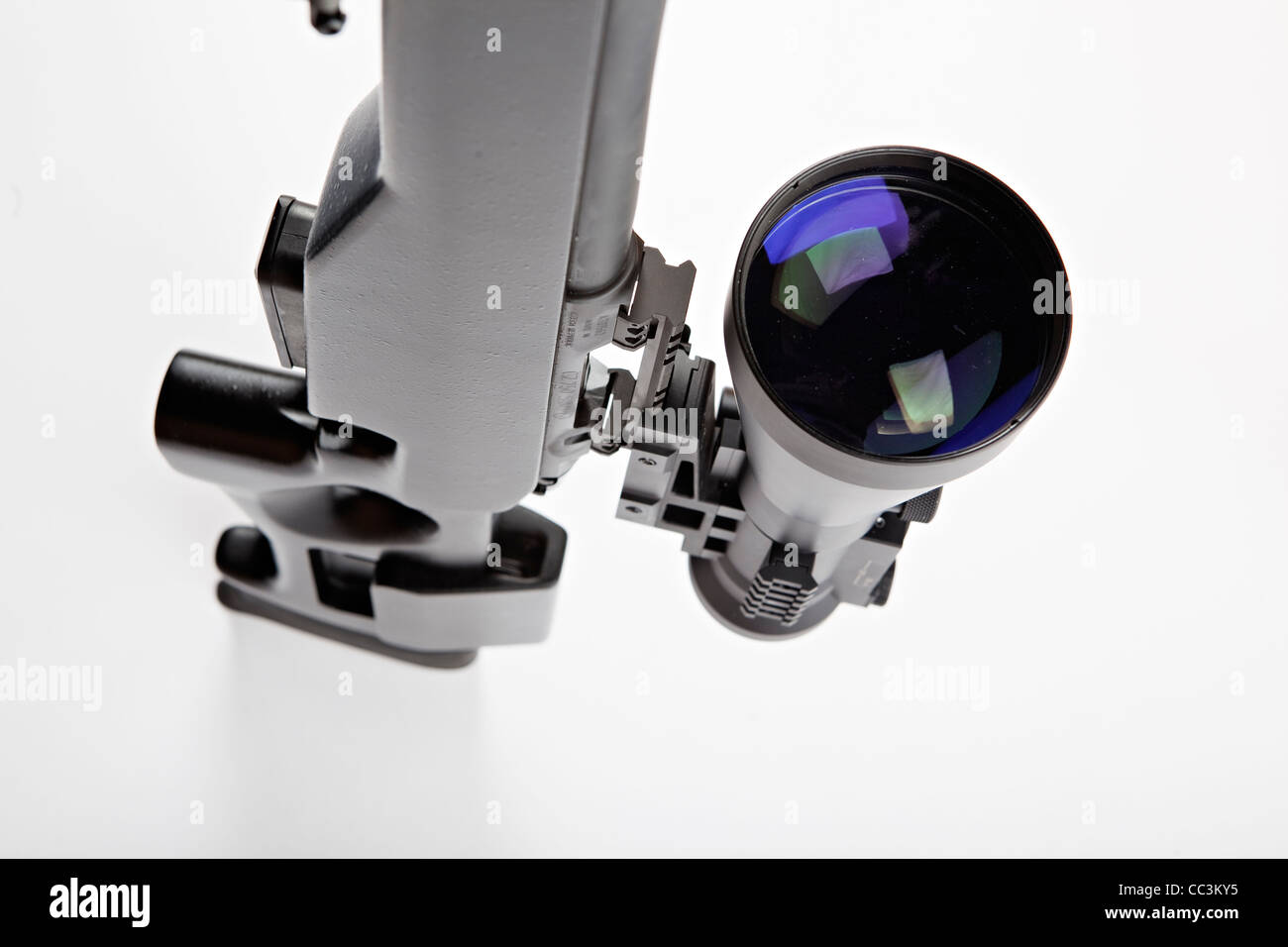 Sniper-Gewehr CZ 750 S1M1, Meopta Zielfernrohr Sniperscope. Produktion von Handfeuerwaffen in ...