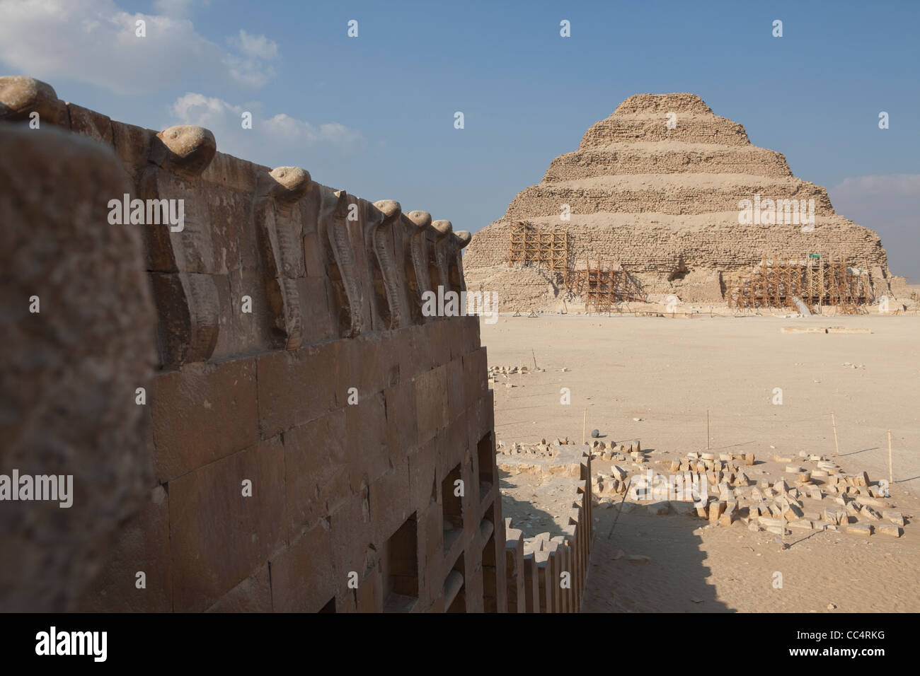 Piramide djoser zoser -Fotos und -Bildmaterial in hoher Auflösung – Alamy