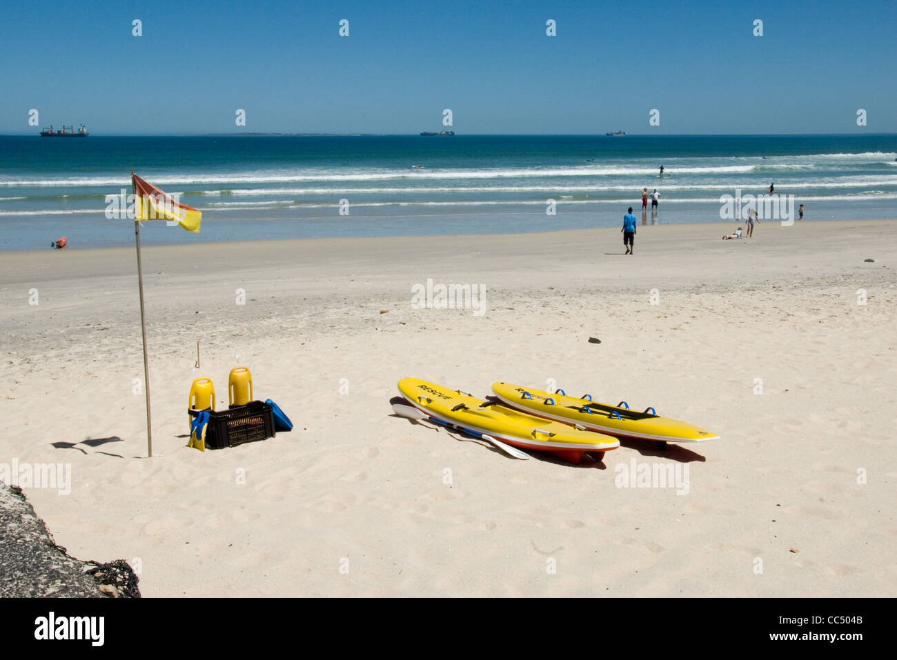 Lifeguard beach south africa -Fotos und -Bildmaterial in hoher ...