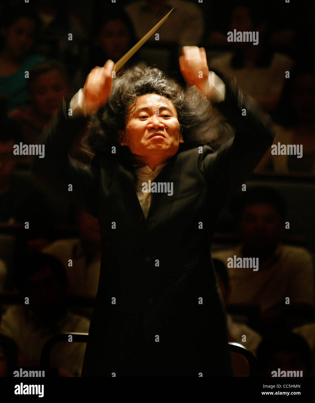 Leiter der klassischen musik -Fotos und -Bildmaterial in hoher ...