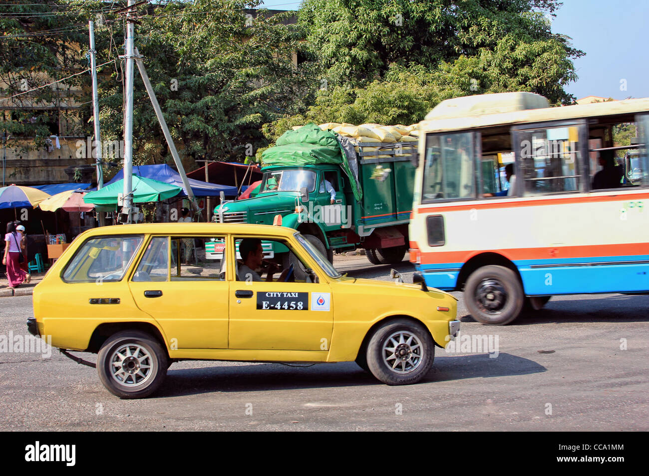 Lkw taxi -Fotos und -Bildmaterial in hoher Auflösung – Alamy