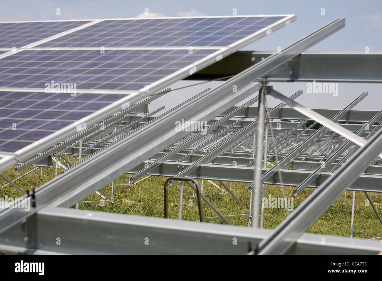 Aufbau von PV-Anlage Stockfotografie - Alamy