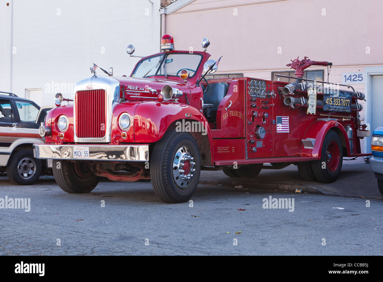 Antike löschfahrzeug lkw motor -Fotos und -Bildmaterial in hoher ...