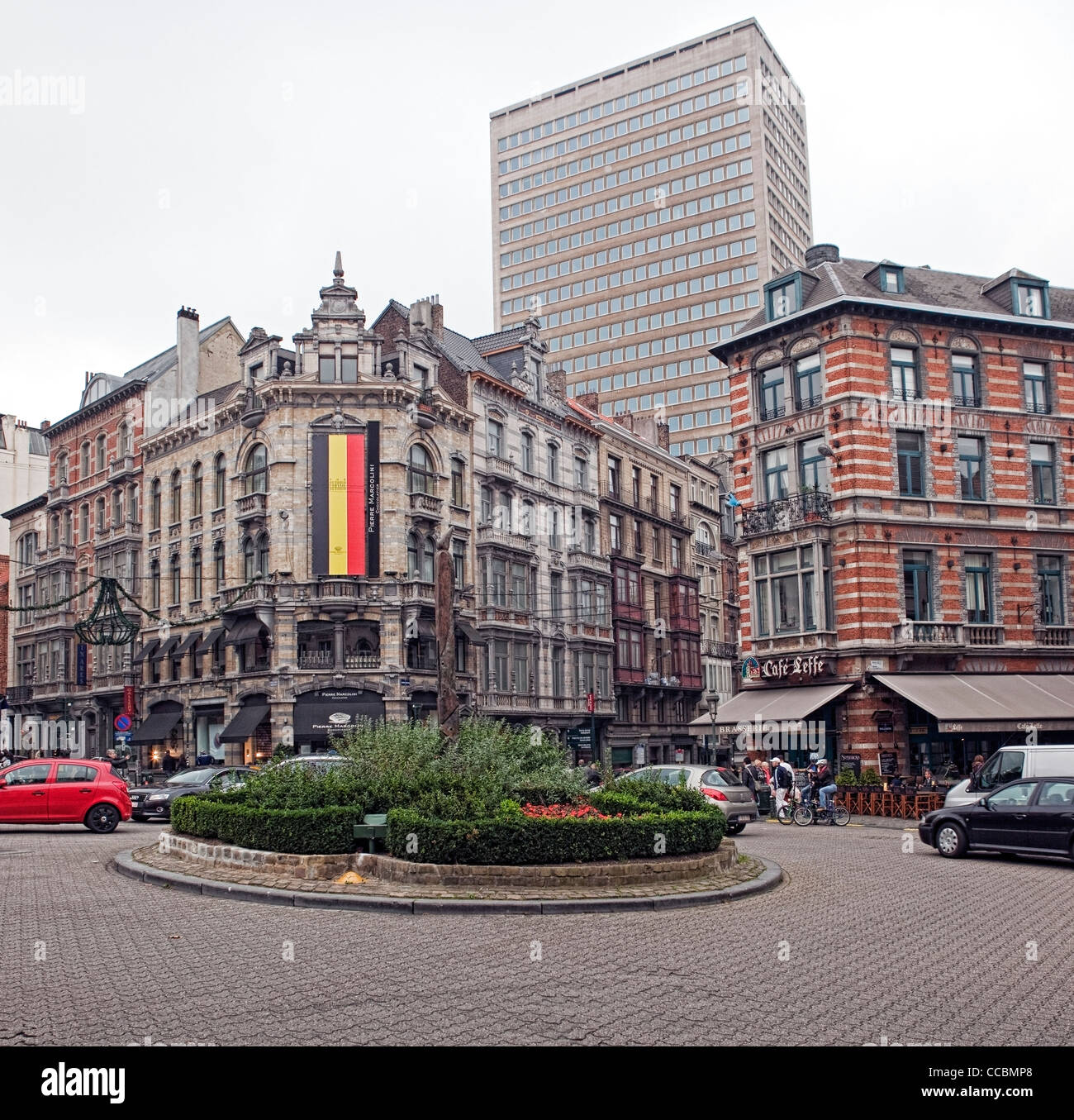 Belgische Gebäude am Platz Grand Sablon in Brüssel Stockfotografie - Alamy