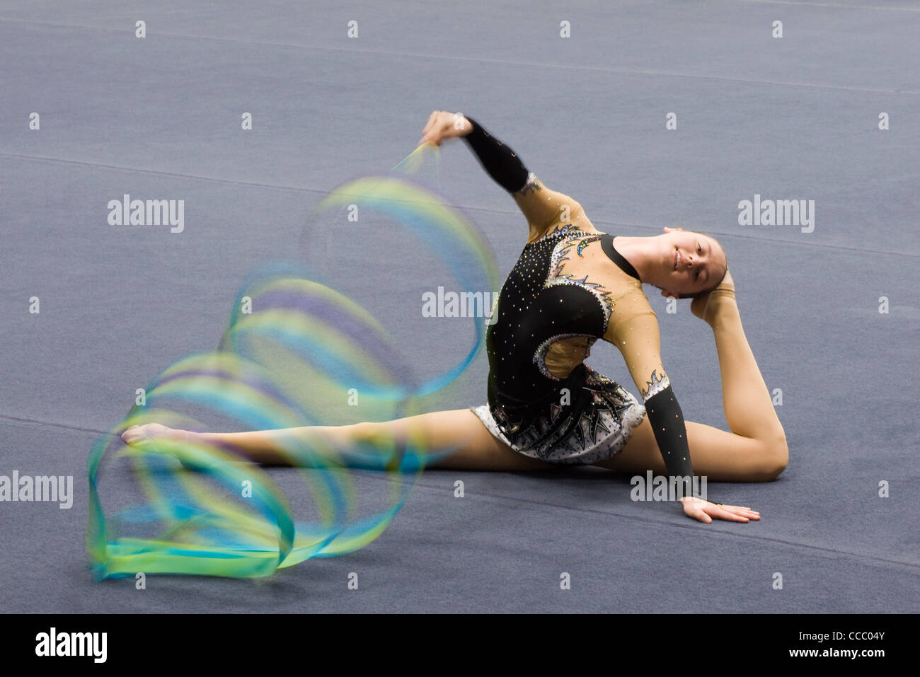 Female gymnast feet -Fotos und -Bildmaterial in hoher Auflösung – Alamy