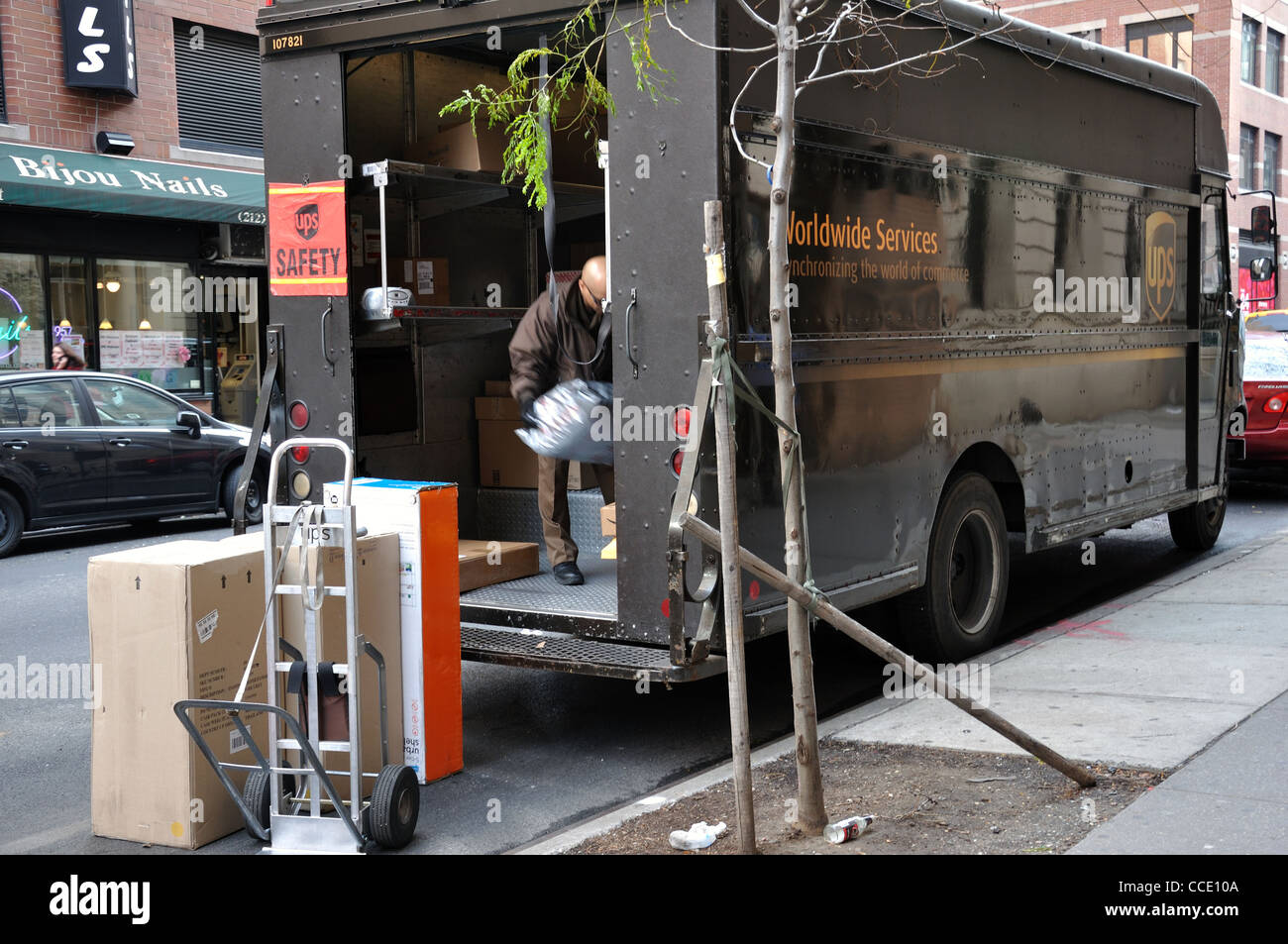 Ups Driver Usa Stockfotos und -bilder Kaufen - Alamy