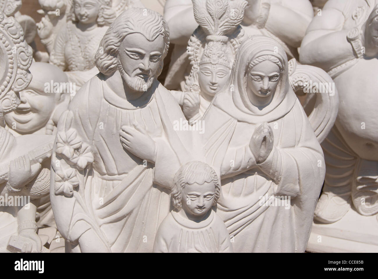 Dekorative Jesus Christus Heilige Familie (Joseph, Maria und Jesus Christus) Mini-Skulptur ...