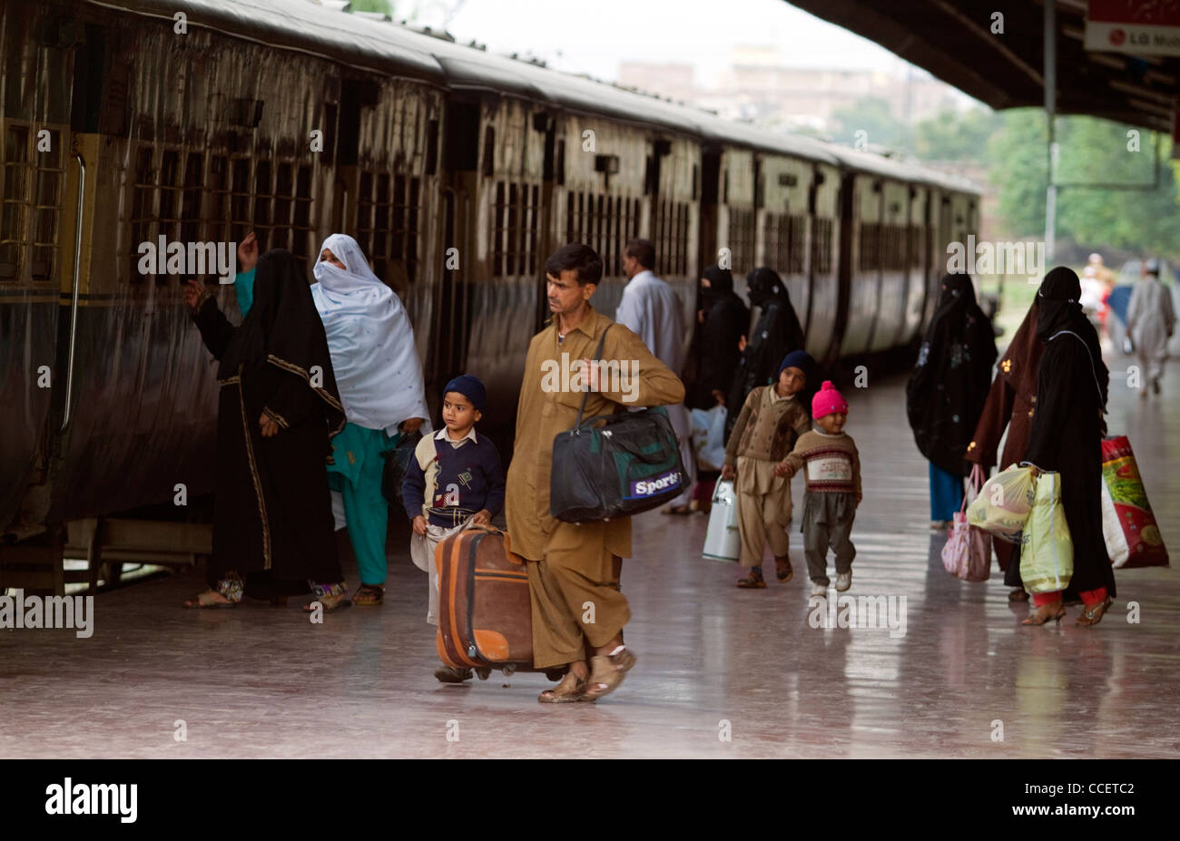 People of pakistan -Fotos und -Bildmaterial in hoher Auflösung – Alamy