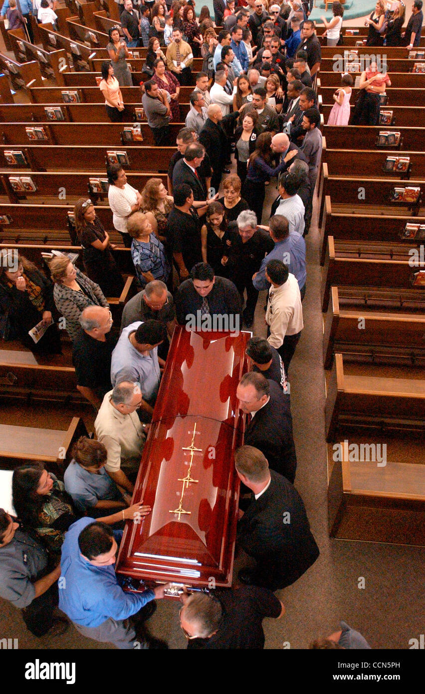 19. August 2004; San Antonio, TX, USA; Der Sarg des San Antonio Boxer ...