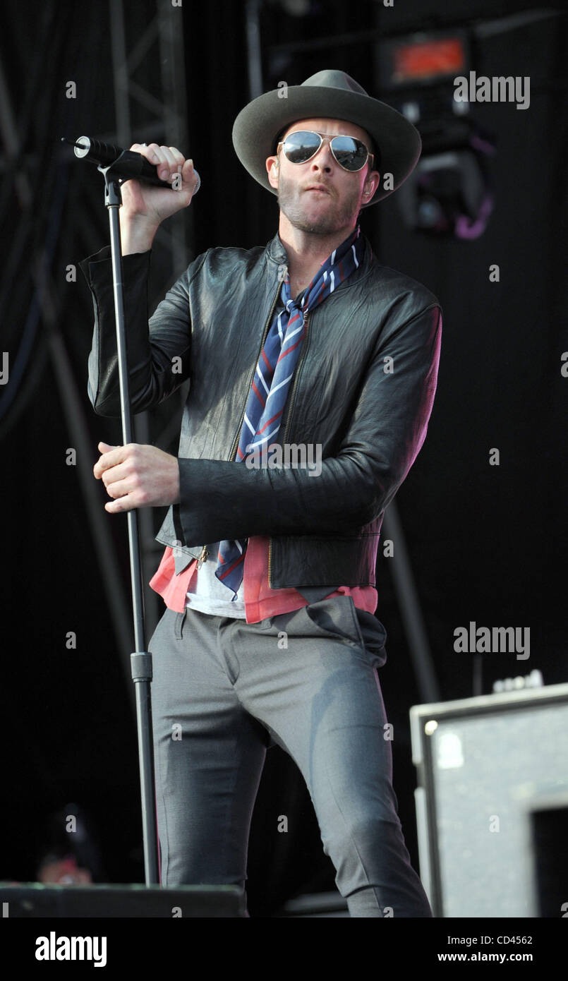 10. August 2008 führt - Baltimore, Maryland, USA - Sänger SCOTT WEILAND ...