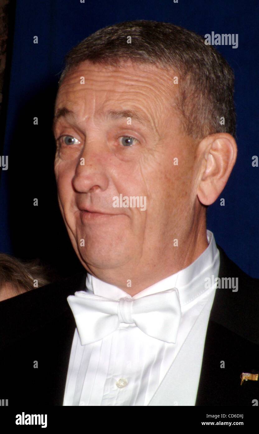 General tommy franks -Fotos und -Bildmaterial in hoher Auflösung – Alamy