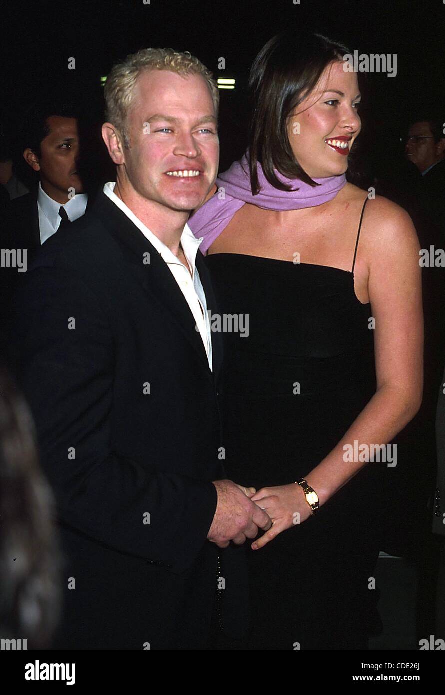 1. Januar 2011 - Hollywood, Kalifornien, US - I7358PR. WIE TO LOSE A ...