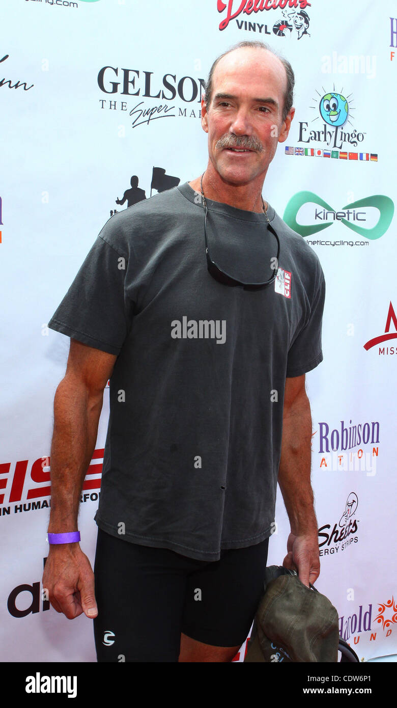 5. Juni 2011 - Los Angeles, Kalifornien, USA - Mike Newman.Pedal, The ...