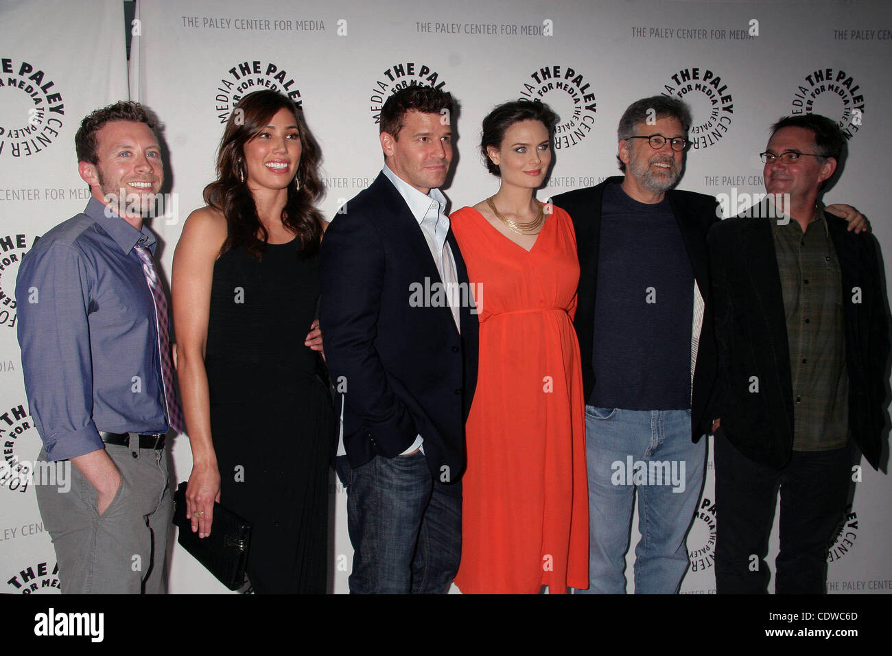 Emily deschanel and michaela conlin -Fotos und -Bildmaterial in hoher ...