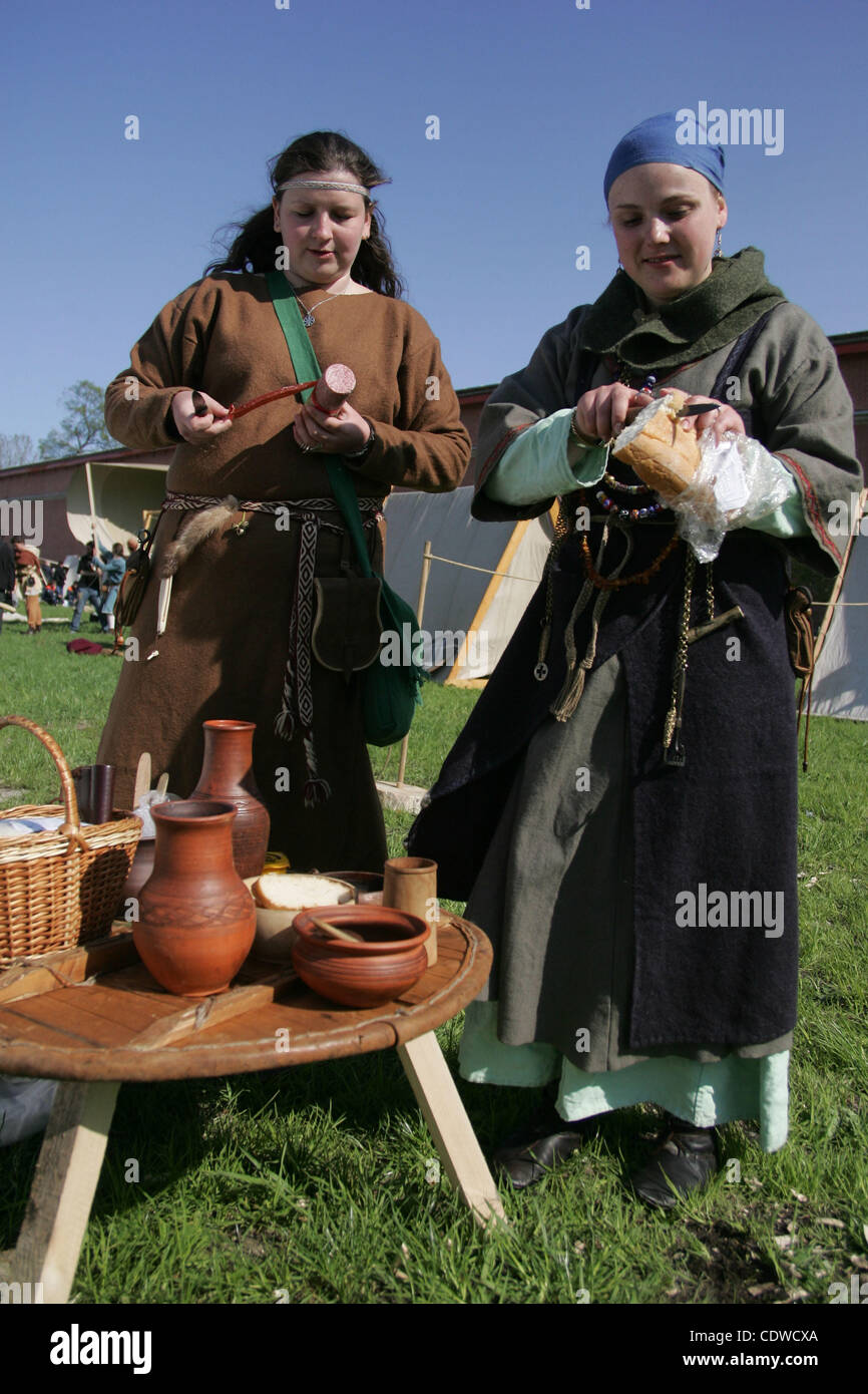 "Legenden der norwegischen Wikinger" Viking Festival in St. Petersburg ...