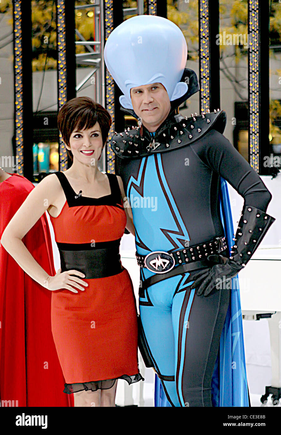 Tina Fey und Will Ferrell verkleidet als ihre Charaktere in "Megamind ...