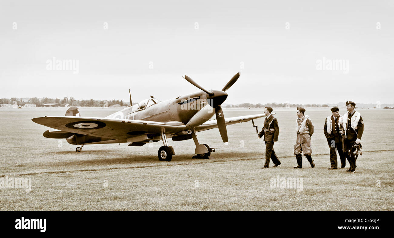 Raf reenactors -Fotos und -Bildmaterial in hoher Auflösung – Alamy