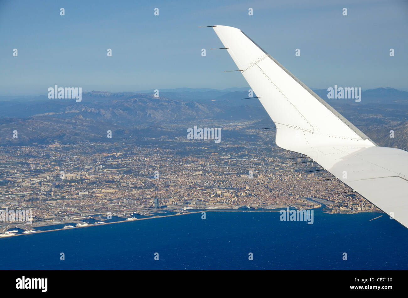 Luftbild marseille -Fotos und -Bildmaterial in hoher Auflösung – Alamy