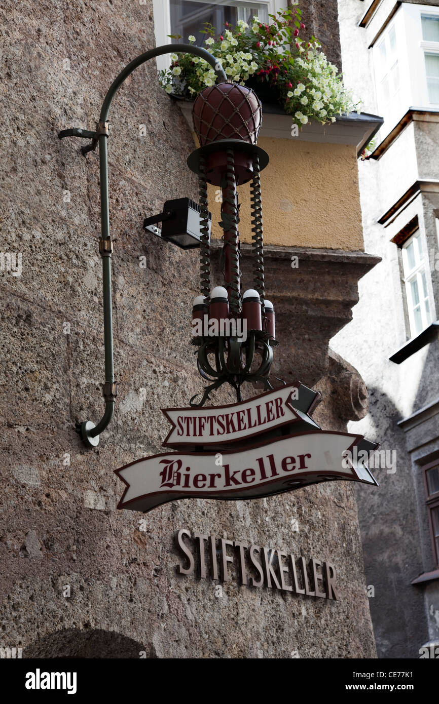 Zeichen innsbruck -Fotos und -Bildmaterial in hoher Auflösung – Alamy