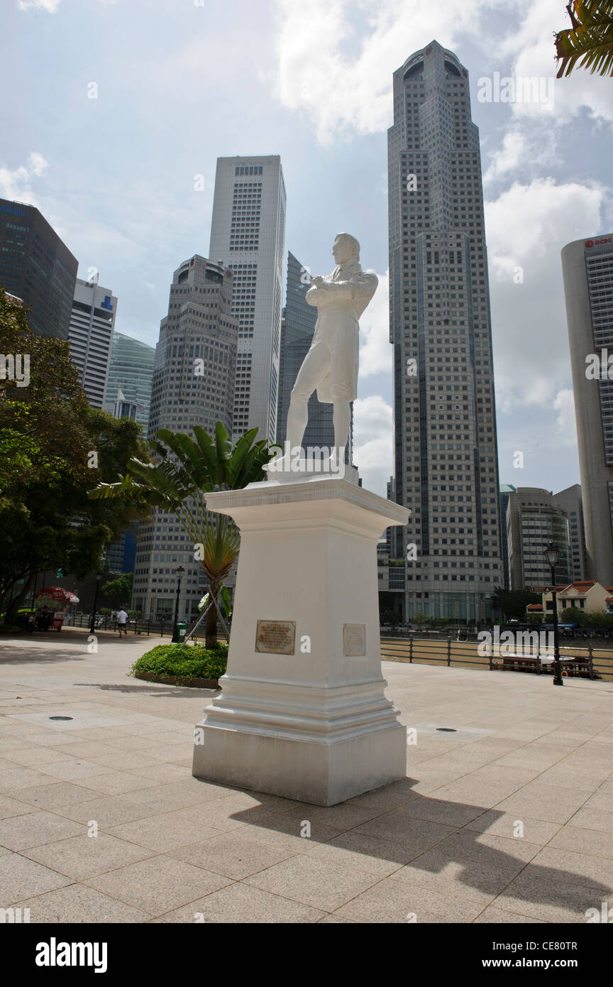 Raffles statue singapore -Fotos und -Bildmaterial in hoher Auflösung – Alamy
