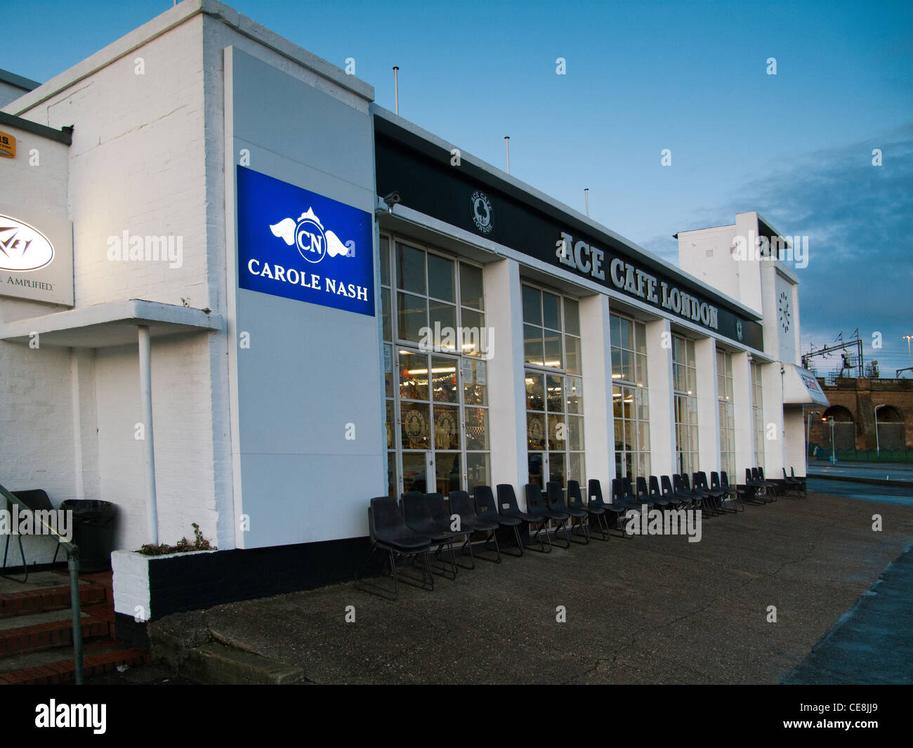 Ace cafe -Fotos und -Bildmaterial in hoher Auflösung – Alamy